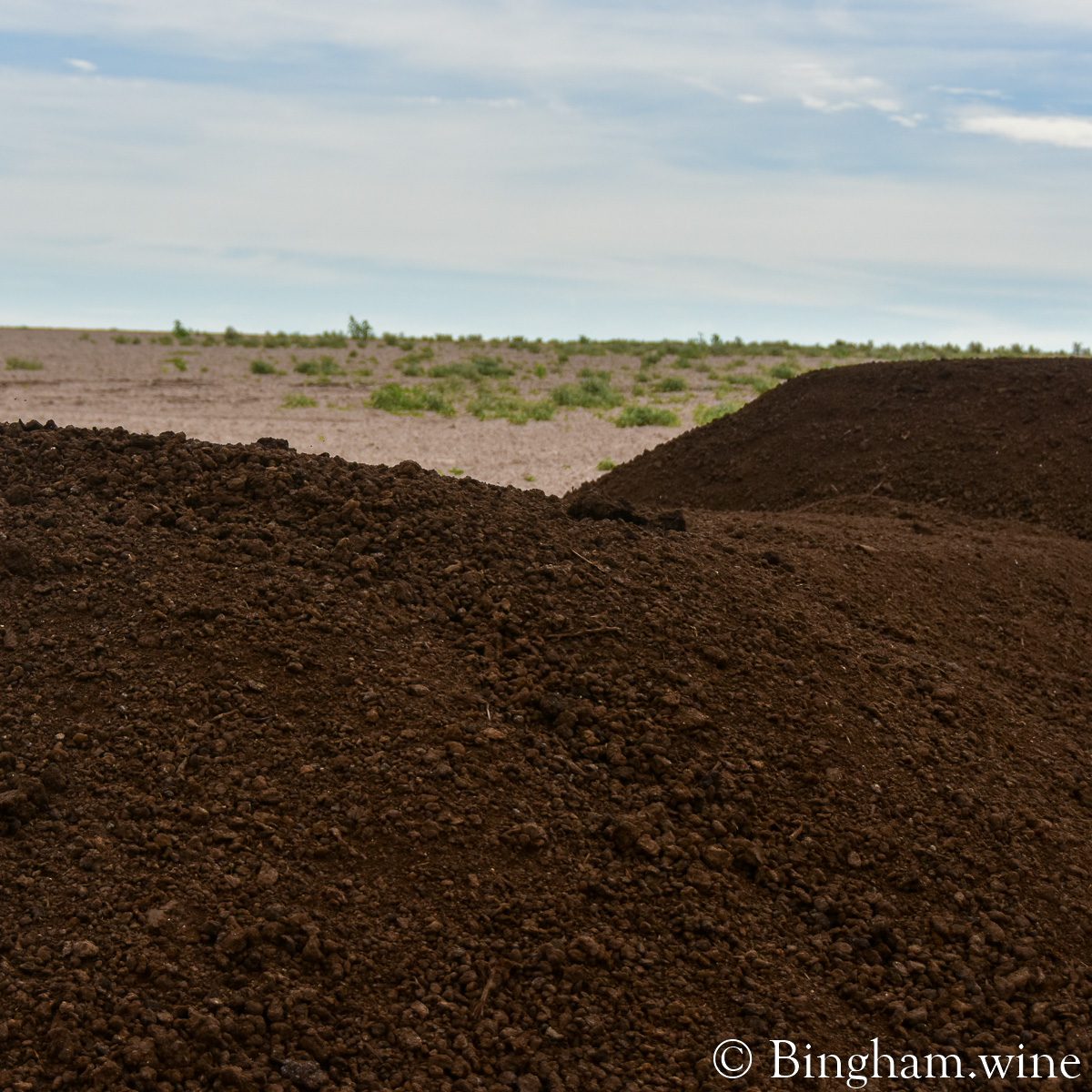Compost for Organic Row Crops at Bingham Farm | Bingham Family Vineyards